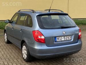 Синий Шкода Фабия 2008 в Рига, объемом двигателя 1.20 л и пробегом 236 тыс. км за 1150 €, фото 5 на AUTOMOTO.COM.LV