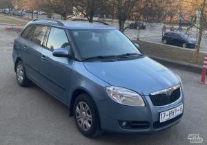 Blue Skoda Fabia 2009 in Vilnius, with an engine capacity of 1.60 L and mileage of 235 thousand km for 2350 €, photo  on AUTOMOTO.COM.LV