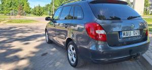 Zils Skoda Fabia 2009 Vievis, ar dzinēja tilpumu 1.90 L un nobraukumu 284 tūkst. km par 1800 €, foto 7 vietnē AUTOMOTO.COM.LV
