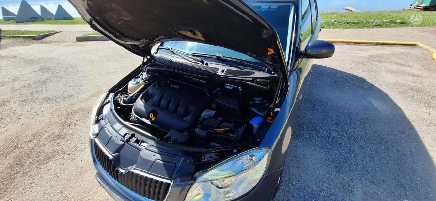 Zils Skoda Fabia 2009 Vievis, ar dzinēja tilpumu 1.90 L un nobraukumu 284 tūkst. km par 1800 €, foto 14 vietnē AUTOMOTO.COM.LV
