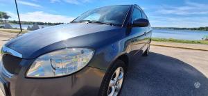 Zils Skoda Fabia 2009 Vievis, ar dzinēja tilpumu 1.90 L un nobraukumu 284 tūkst. km par 1800 €, foto 16 vietnē AUTOMOTO.COM.LV