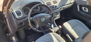 Zils Skoda Fabia 2009 Vievis, ar dzinēja tilpumu 1.90 L un nobraukumu 284 tūkst. km par 1800 €, foto 23 vietnē AUTOMOTO.COM.LV