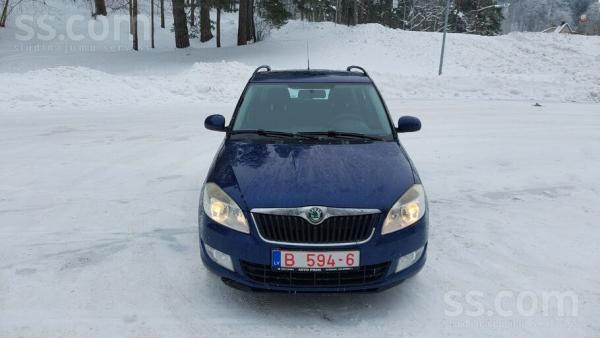 Zils Skoda Fabia 2010 Alūksne, ar dzinēja tilpumu 1.20 L un nobraukumu 0 tūkst. km par 2900 €, foto 4 vietnē AUTOMOTO.COM.LV