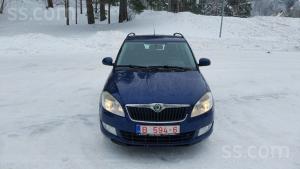 Zils Skoda Fabia 2010 Alūksne, ar dzinēja tilpumu 1.20 L un nobraukumu 0 tūkst. km par 2900 €, foto 4 vietnē AUTOMOTO.COM.LV
