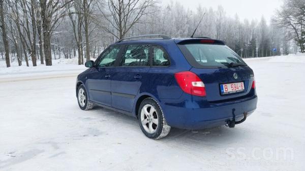 Zils Skoda Fabia 2010 Alūksne, ar dzinēja tilpumu 1.20 L un nobraukumu 0 tūkst. km par 2900 €, foto 6 vietnē AUTOMOTO.COM.LV