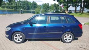 Zils Skoda Fabia 2010 Alūksne, ar dzinēja tilpumu 1.20 L un nobraukumu 0 tūkst. km par 2400 €, foto 6 vietnē AUTOMOTO.COM.LV