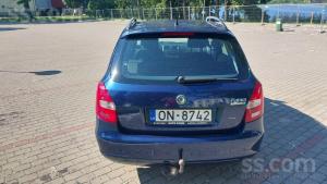 Zils Skoda Fabia 2010 Alūksne, ar dzinēja tilpumu 1.20 L un nobraukumu 0 tūkst. km par 2400 €, foto 7 vietnē AUTOMOTO.COM.LV