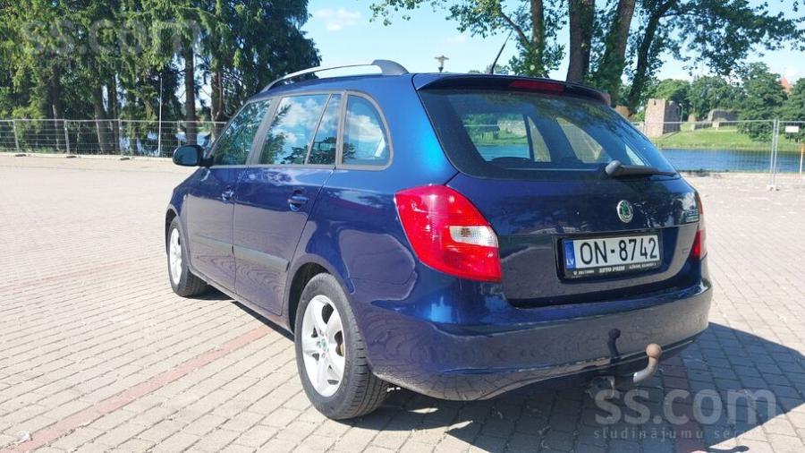 Zils Skoda Fabia 2010 Alūksne, ar dzinēja tilpumu 1.20 L un nobraukumu 0 tūkst. km par 2400 €, foto 9 vietnē AUTOMOTO.COM.LV
