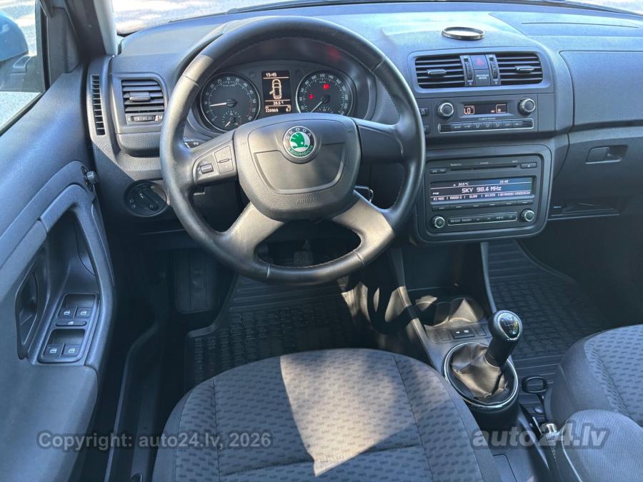 Zils Skoda Fabia 2010 Paide, ar dzinēja tilpumu 1.20 L un nobraukumu 220 tūkst. km par 4490 €, foto 12 vietnē AUTOMOTO.COM.LV