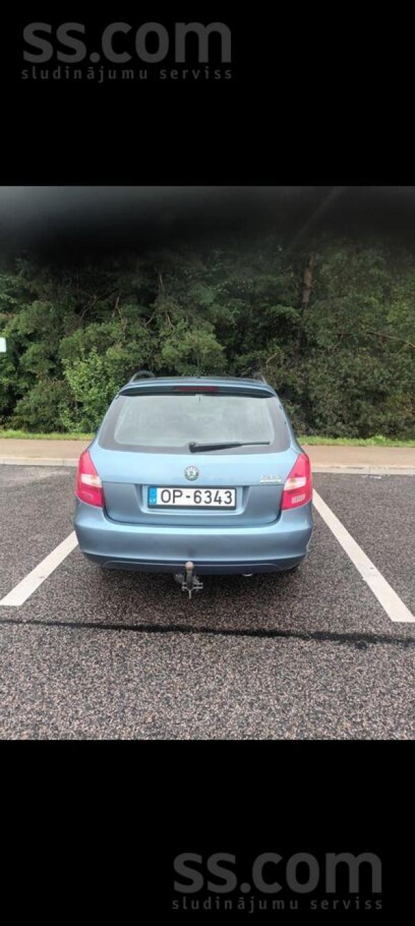 Blue Skoda Fabia 2010 in Jekabpils, with an engine capacity of 1.20 L and mileage of 187 thousand km for 3000 €, photo 4 on AUTOMOTO.COM.LV