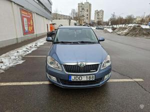 Blue Skoda Fabia 2011 in Vilnius, with an engine capacity of 1.20 L and mileage of 222 thousand km for 2000 €, photo  on AUTOMOTO.COM.LV