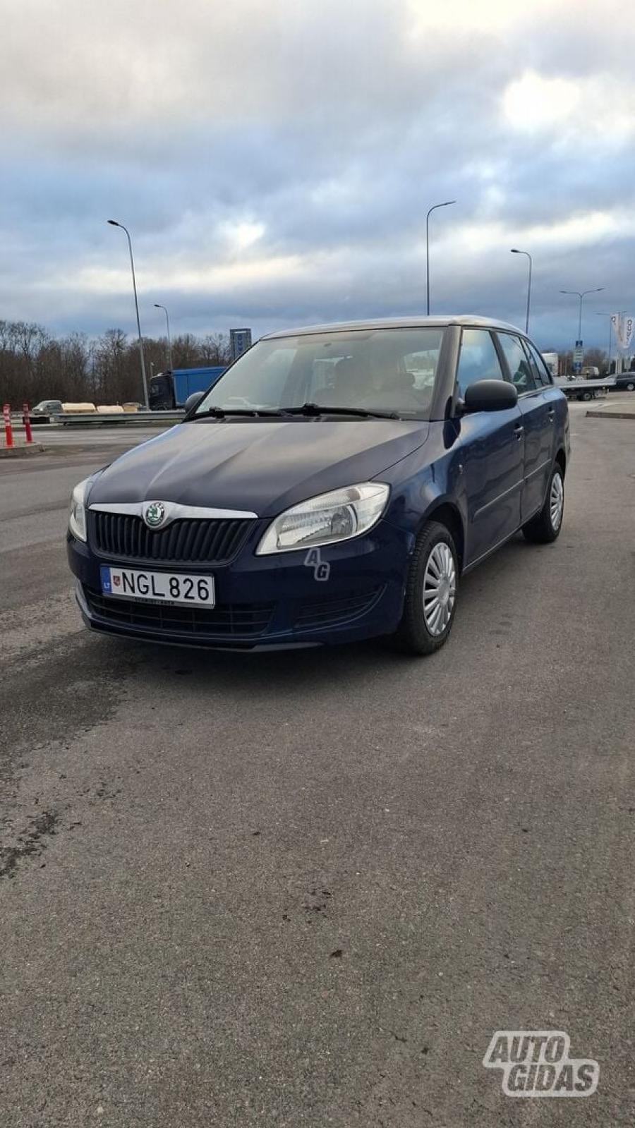 Blue Skoda Fabia 2012 in Kaunas, with an engine capacity of 1.60 L and mileage of 237 thousand km for 2200 €, photo 2 on AUTOMOTO.COM.LV