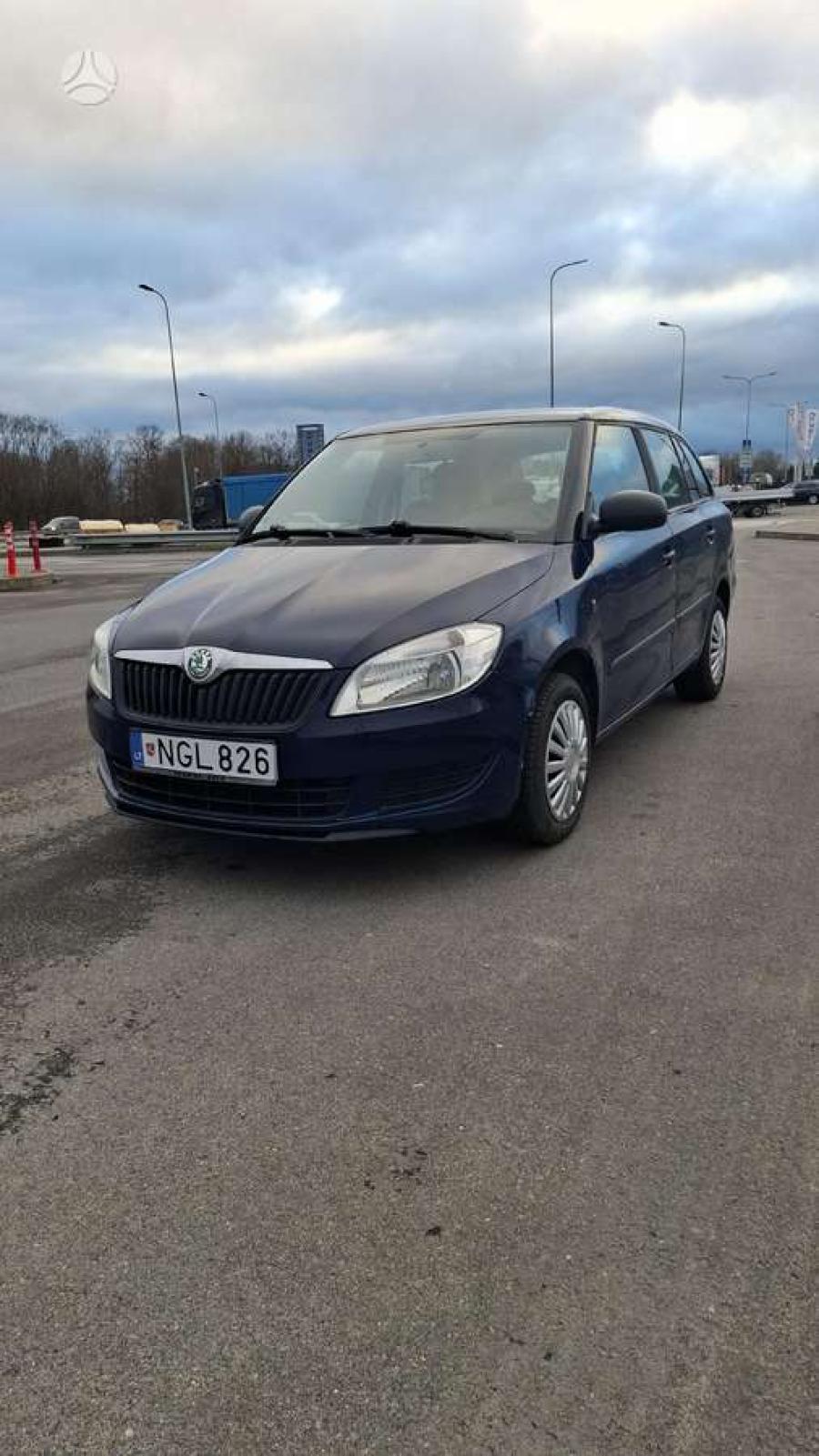 Blue Skoda Fabia 2012 in Kaunas, with an engine capacity of 1.60 L and mileage of 237 thousand km for 1900 €, photo 2 on AUTOMOTO.COM.LV