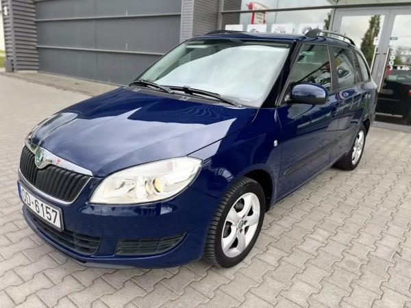 Blue Skoda Fabia 2012 in Jekabpils, with an engine capacity of 1.60 L and mileage of 169 thousand km for 4450 €, photo 7 on AUTOMOTO.COM.LV