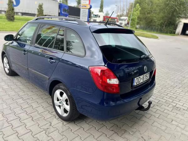 Blue Skoda Fabia 2012 in Jekabpils, with an engine capacity of 1.60 L and mileage of 169 thousand km for 4450 €, photo 8 on AUTOMOTO.COM.LV