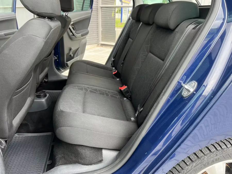 Zils Skoda Fabia 2012 Jēkabpils, ar dzinēja tilpumu 1.60 L un nobraukumu 169 tūkst. km par 4450 €, foto 20 vietnē AUTOMOTO.COM.LV