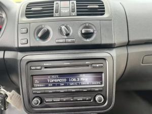Zils Skoda Fabia 2012 Jēkabpils, ar dzinēja tilpumu 1.60 L un nobraukumu 169 tūkst. km par 4450 €, foto 23 vietnē AUTOMOTO.COM.LV