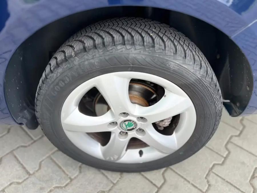 Zils Skoda Fabia 2012 Jēkabpils, ar dzinēja tilpumu 1.60 L un nobraukumu 169 tūkst. km par 4450 €, foto 26 vietnē AUTOMOTO.COM.LV