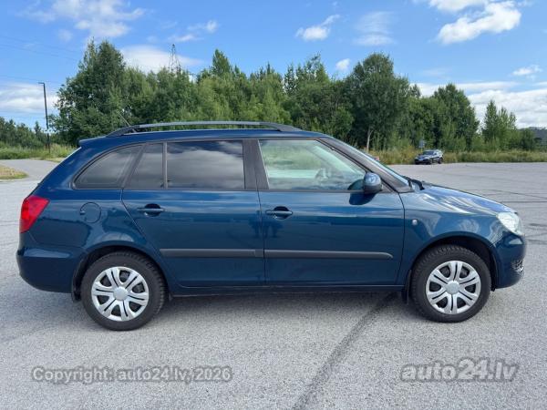 Blue Skoda Fabia 2012 in Tallinn, with an engine capacity of 1.20 L and mileage of 100 thousand km for 4400 €, photo 7 on AUTOMOTO.COM.LV