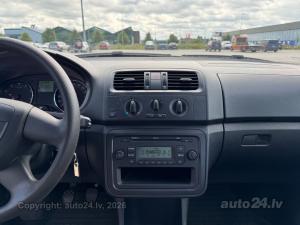 Zils Skoda Fabia 2012 Tallina, ar dzinēja tilpumu 1.20 L un nobraukumu 100 tūkst. km par 4400 €, foto 13 vietnē AUTOMOTO.COM.LV