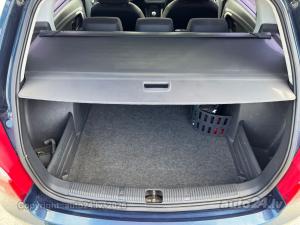 Zils Skoda Fabia 2012 Tallina, ar dzinēja tilpumu 1.20 L un nobraukumu 100 tūkst. km par 4400 €, foto 18 vietnē AUTOMOTO.COM.LV