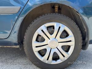 Zils Skoda Fabia 2012 Tallina, ar dzinēja tilpumu 1.20 L un nobraukumu 100 tūkst. km par 4400 €, foto 20 vietnē AUTOMOTO.COM.LV