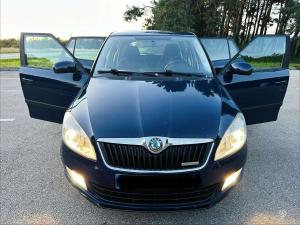 Blue Skoda Fabia 2012 in Kaisiadorys, with an engine capacity of 1.20 L and mileage of 217 thousand km for 2450 €, photo  on AUTOMOTO.COM.LV