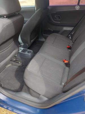 Zils Skoda Fabia 2013 Viļņa, ar dzinēja tilpumu 1.60 L un nobraukumu 306 tūkst. km par 2500 €, foto 7 vietnē AUTOMOTO.COM.LV
