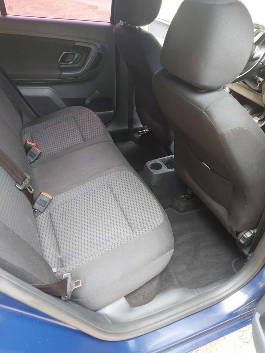 Zils Skoda Fabia 2013 Viļņa, ar dzinēja tilpumu 1.60 L un nobraukumu 306 tūkst. km par 2500 €, foto 9 vietnē AUTOMOTO.COM.LV