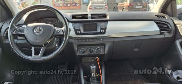 Blue Skoda Fabia 2015 in Tallinn, with an engine capacity of 1.20 L and mileage of 108 thousand km for 6400 €, photo 7 on AUTOMOTO.COM.LV