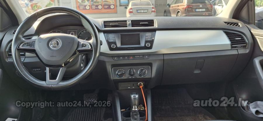 Zils Skoda Fabia 2015 Tallina, ar dzinēja tilpumu 1.20 L un nobraukumu 108 tūkst. km par 6400 €, foto 8 vietnē AUTOMOTO.COM.LV