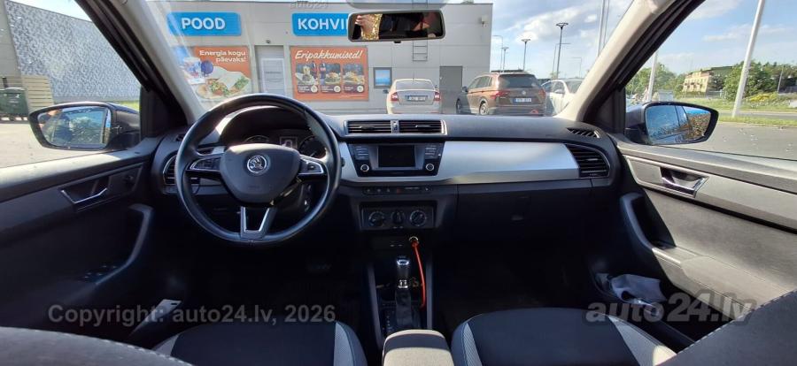 Zils Skoda Fabia 2015 Tallina, ar dzinēja tilpumu 1.20 L un nobraukumu 108 tūkst. km par 6400 €, foto 9 vietnē AUTOMOTO.COM.LV