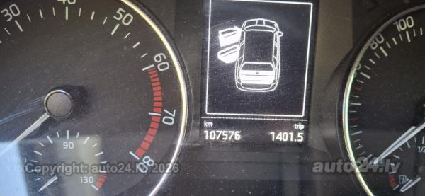 Blue Skoda Fabia 2015 in Tallinn, with an engine capacity of 1.20 L and mileage of 108 thousand km for 6400 €, photo 9 on AUTOMOTO.COM.LV