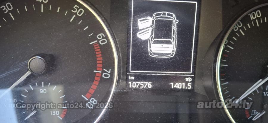 Zils Skoda Fabia 2015 Tallina, ar dzinēja tilpumu 1.20 L un nobraukumu 108 tūkst. km par 6400 €, foto 10 vietnē AUTOMOTO.COM.LV