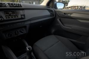 Zils Skoda Fabia 2015 Jelgava, ar dzinēja tilpumu 1.40 L un nobraukumu 258 tūkst. km par 5000 €, foto 16 vietnē AUTOMOTO.COM.LV