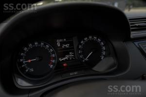 Zils Skoda Fabia 2015 Jelgava, ar dzinēja tilpumu 1.40 L un nobraukumu 258 tūkst. km par 5000 €, foto 17 vietnē AUTOMOTO.COM.LV