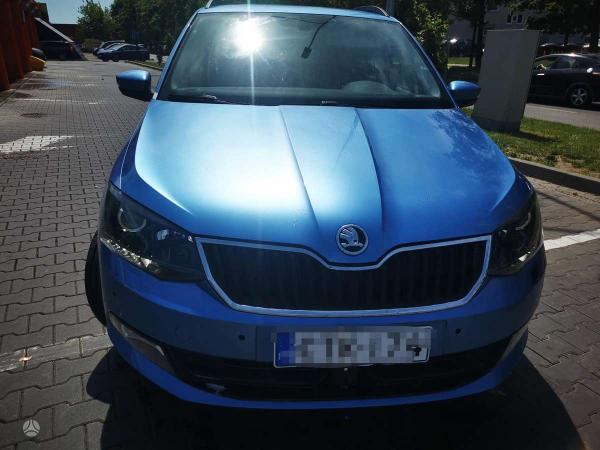 Zils Skoda Fabia 2015 Viļņa, ar dzinēja tilpumu 1.00 L un nobraukumu 79 tūkst. km par 5000 €, foto 4 vietnē AUTOMOTO.COM.LV