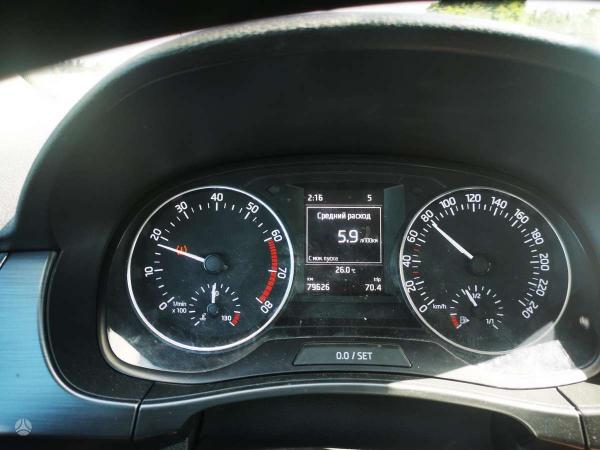 Zils Skoda Fabia 2015 Viļņa, ar dzinēja tilpumu 1.00 L un nobraukumu 79 tūkst. km par 5000 €, foto 5 vietnē AUTOMOTO.COM.LV