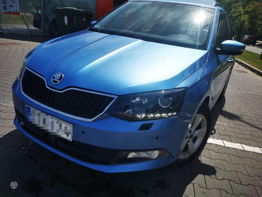 Zils Skoda Fabia 2015 Viļņa, ar dzinēja tilpumu 1.20 L un nobraukumu 79 tūkst. km par 5000 €, foto 5 vietnē AUTOMOTO.COM.LV