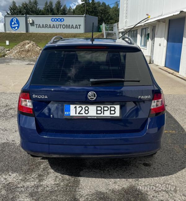 Zils Skoda Fabia 2015 Tallina, ar dzinēja tilpumu 1.20 L un nobraukumu 117 tūkst. km par 8399 €, foto 5 vietnē AUTOMOTO.COM.LV