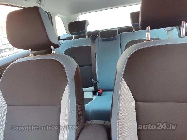 Skoda Fabia 2016 Tartu vietnē Zils Skoda Fabia 2016 Tartu, ar dzinēja tilpumu 1.20 L un nobraukumu 240 tūkst. km par 7600 €, foto 9 vietnē AUTOMOTO.COM.LV