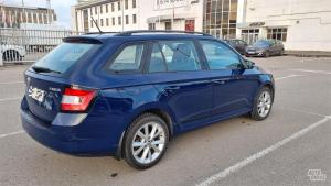 Blue Skoda Fabia 2016 in Kaunas, with an engine capacity of 1.40 L and mileage of 324 thousand km for 3400 €, photo 4 on AUTOMOTO.COM.LV