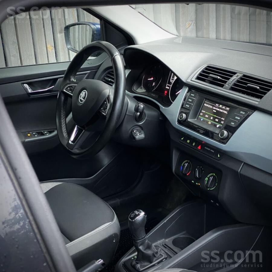 Zils Skoda Fabia 2016 Jelgava, ar dzinēja tilpumu 1.20 L un nobraukumu 220 tūkst. km par 6750 €, foto 12 vietnē AUTOMOTO.COM.LV