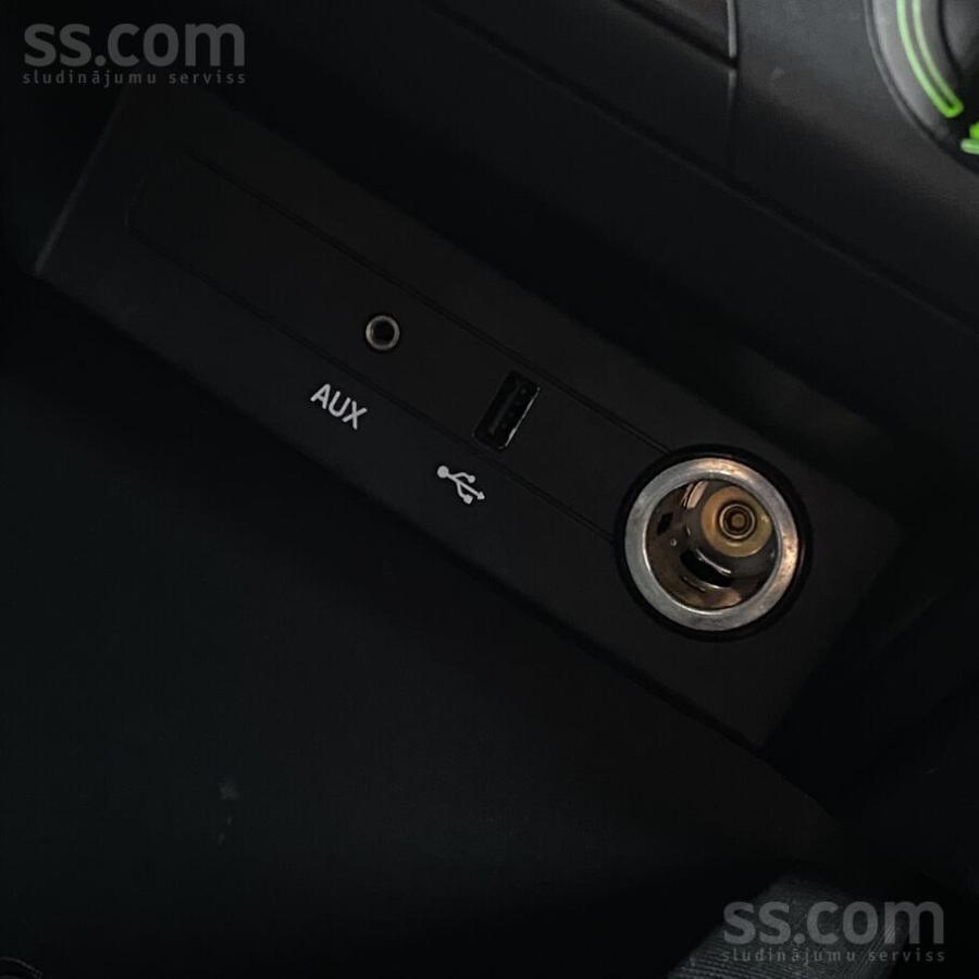 Zils Skoda Fabia 2016 Jelgava, ar dzinēja tilpumu 1.20 L un nobraukumu 220 tūkst. km par 6750 €, foto 22 vietnē AUTOMOTO.COM.LV