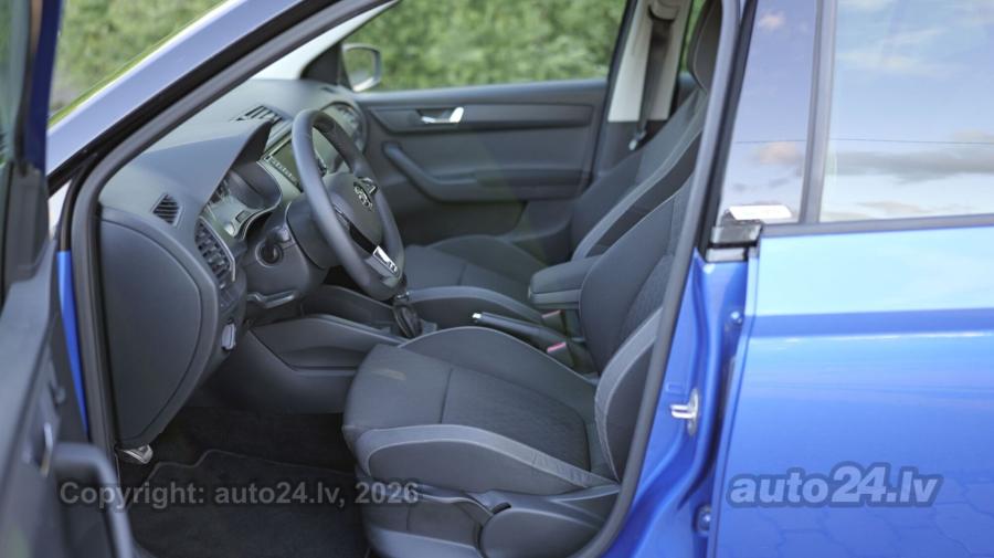 Zils Skoda Fabia 2016 Tallina, ar dzinēja tilpumu 1.20 L un nobraukumu 99 tūkst. km par 7999 €, foto 10 vietnē AUTOMOTO.COM.LV