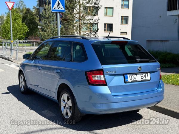 Zils Skoda Fabia 2017 Tallina, ar dzinēja tilpumu 1.00 L un nobraukumu 142 tūkst. km par 7990 €, foto 4 vietnē AUTOMOTO.COM.LV