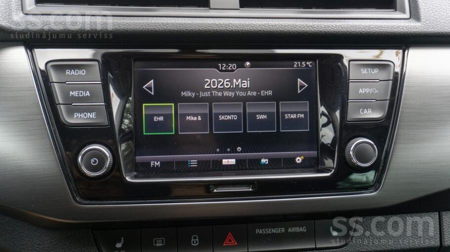 Zils Skoda Fabia 2019 Rīga, ar dzinēja tilpumu 1.00 L un nobraukumu 169 tūkst. km par 9490 €, foto 18 vietnē AUTOMOTO.COM.LV