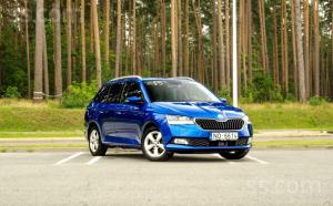 Blue Skoda Fabia 2019 in Riga, with an engine capacity of 1.00 L and mileage of 169 thousand km for 8590 €, photo 3 on AUTOMOTO.COM.LV