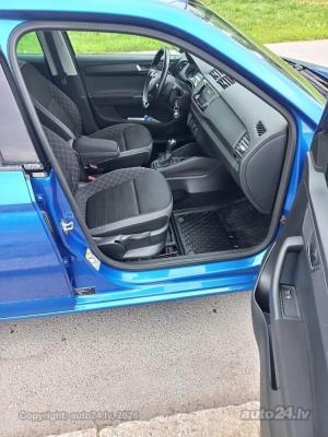 Zils Skoda Fabia 2021 Tallina, ar dzinēja tilpumu 1.00 L un nobraukumu 59 tūkst. km par 12800 €, foto 10 vietnē AUTOMOTO.COM.LV