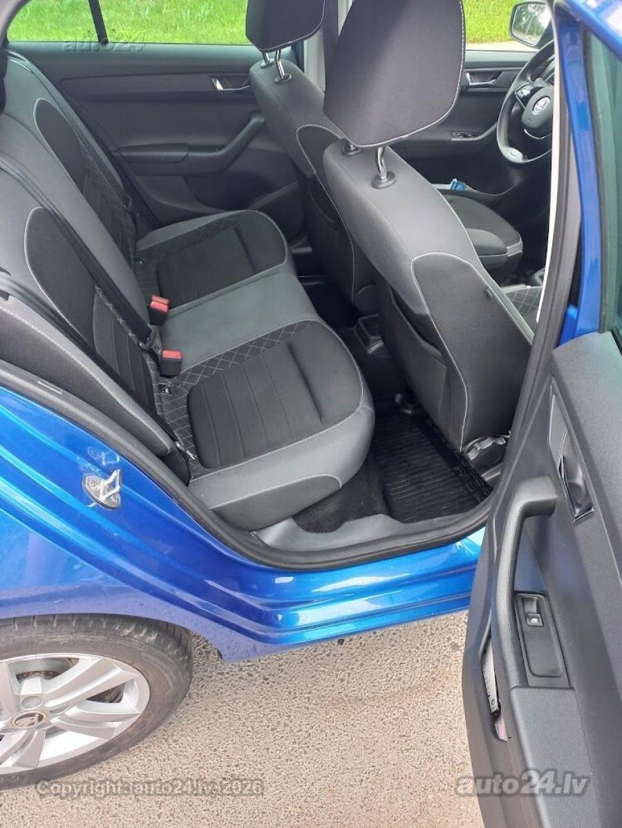 Zils Skoda Fabia 2021 Tallina, ar dzinēja tilpumu 1.00 L un nobraukumu 59 tūkst. km par 12800 €, foto 11 vietnē AUTOMOTO.COM.LV